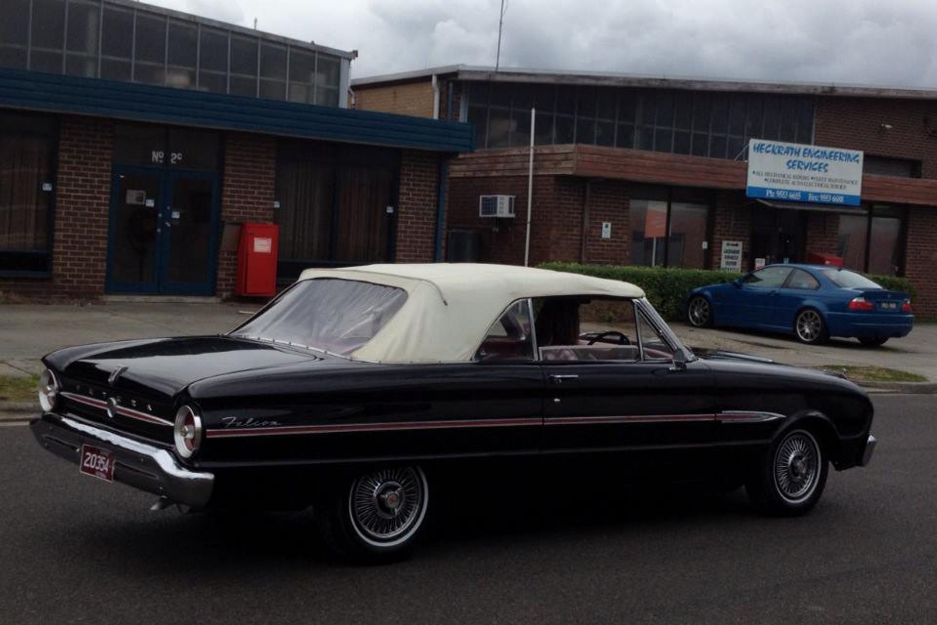 XM Ford Falcon Convertible – johnnyzs